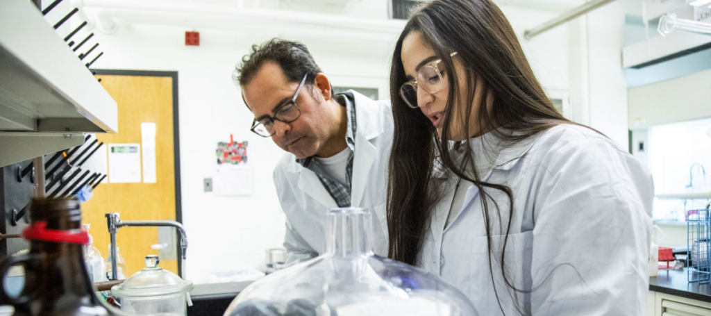 Chemistry (M.S.) Program – Graduate School of Arts and Sciences